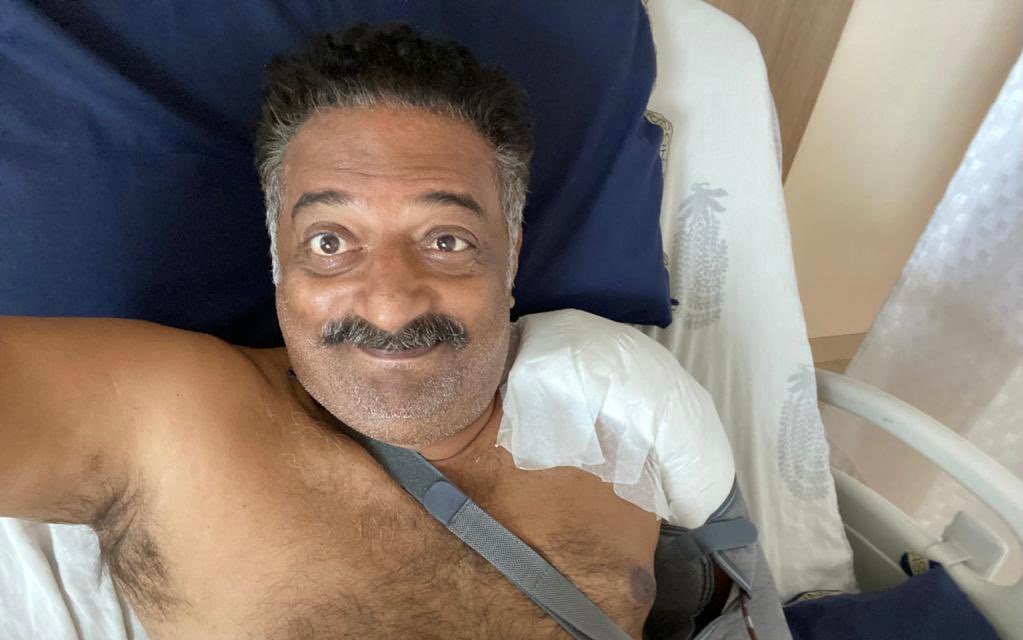 Prakash Raj undergoes shoulder surgery, on recovery now – Telugu Nestam