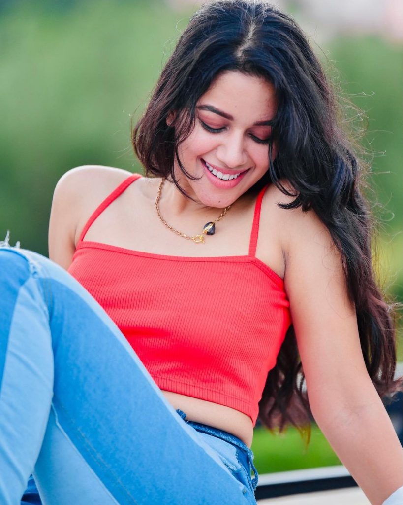 Mrinalini Ravi Latest Photos – Telugu Nestam